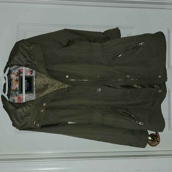 Guess | Jackets & Coats | Guess Olive Green Raincoat Size M | Poshmark